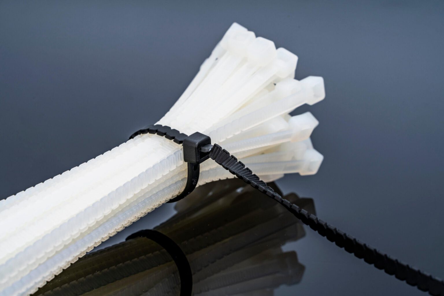 Cable Tie - Twist to break